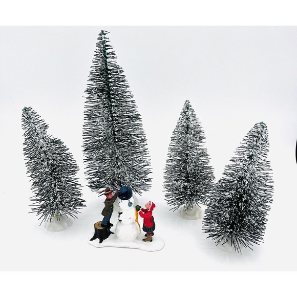 Lemax | Holiday | Lemax Couple Building Snow Man Figure 4 Christmas ...
